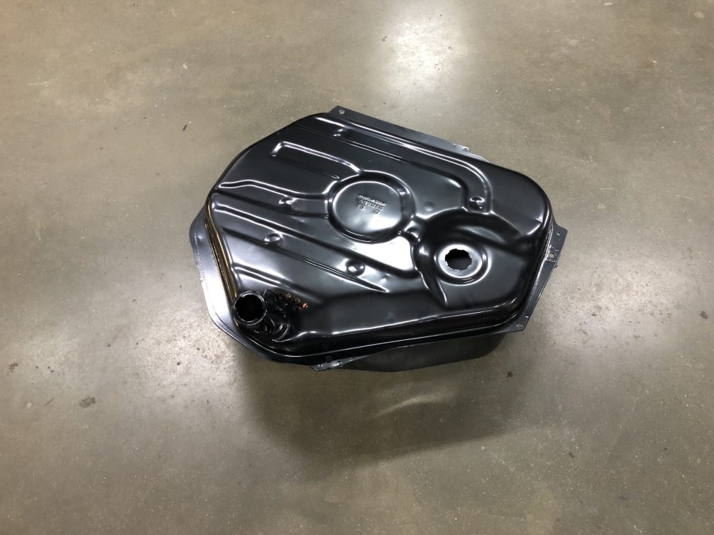 Metal fuel tank 70L BMW E12 E24 E28 16111178881 - Ivo Christov BMW E28 ...
